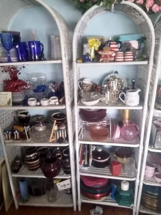 Pickers Paradise in Nitro, WV starts on 12/15/2022