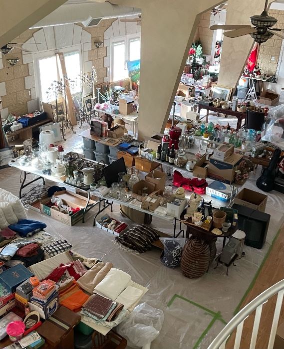 Huge Living Estate Sale in Agency, MO starts on 1/12/2023