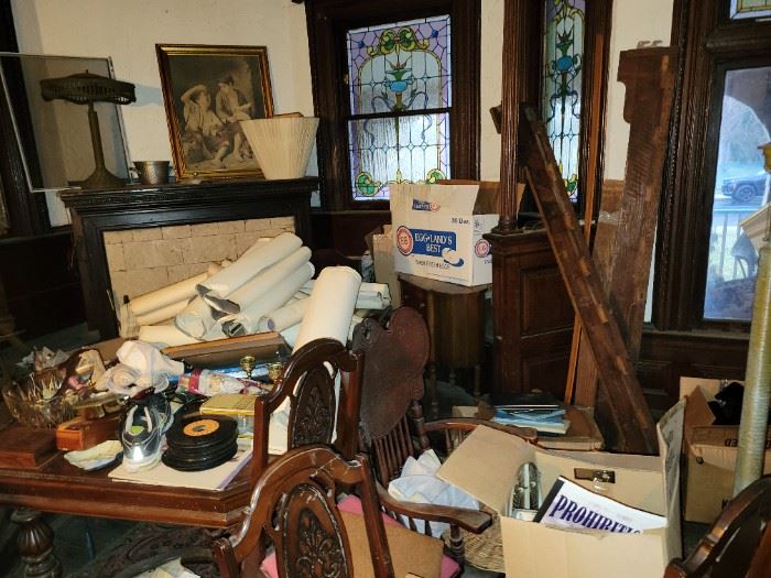 VICTORIAN MANSION HOARDER / PICKER SALE -... starts on 1/28/2023