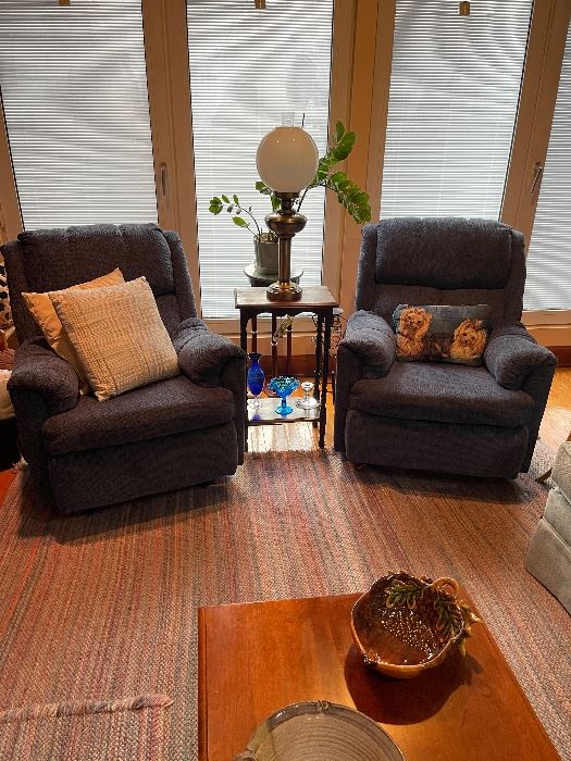 Living Estate Sale by The Junque Ladies starts on 1/27/2023