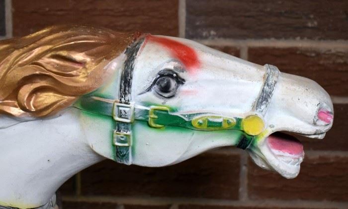 ROGERS RIDGE RANCH LIVING ESTATE ONLINE AUCTION starts on 2/5/2023