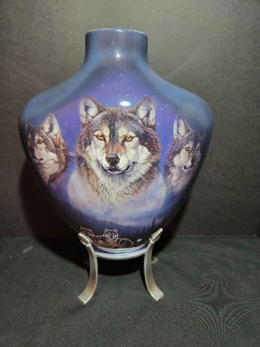 Pottery, Native American, Crystal, Furniture,... starts on 2/24/2023