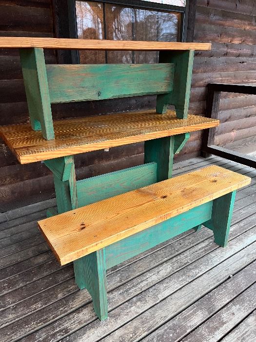 CTBids - Country Log Cabin Vintage and More... starts on 2/24/2023