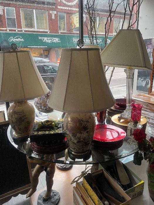 Estate Sale Lakeview in Chicago, IL starts on 3/18/2023