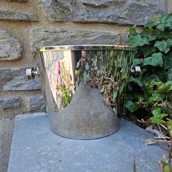 Online Only Estate Sale - Over 300 Items... starts on 4/19/2023