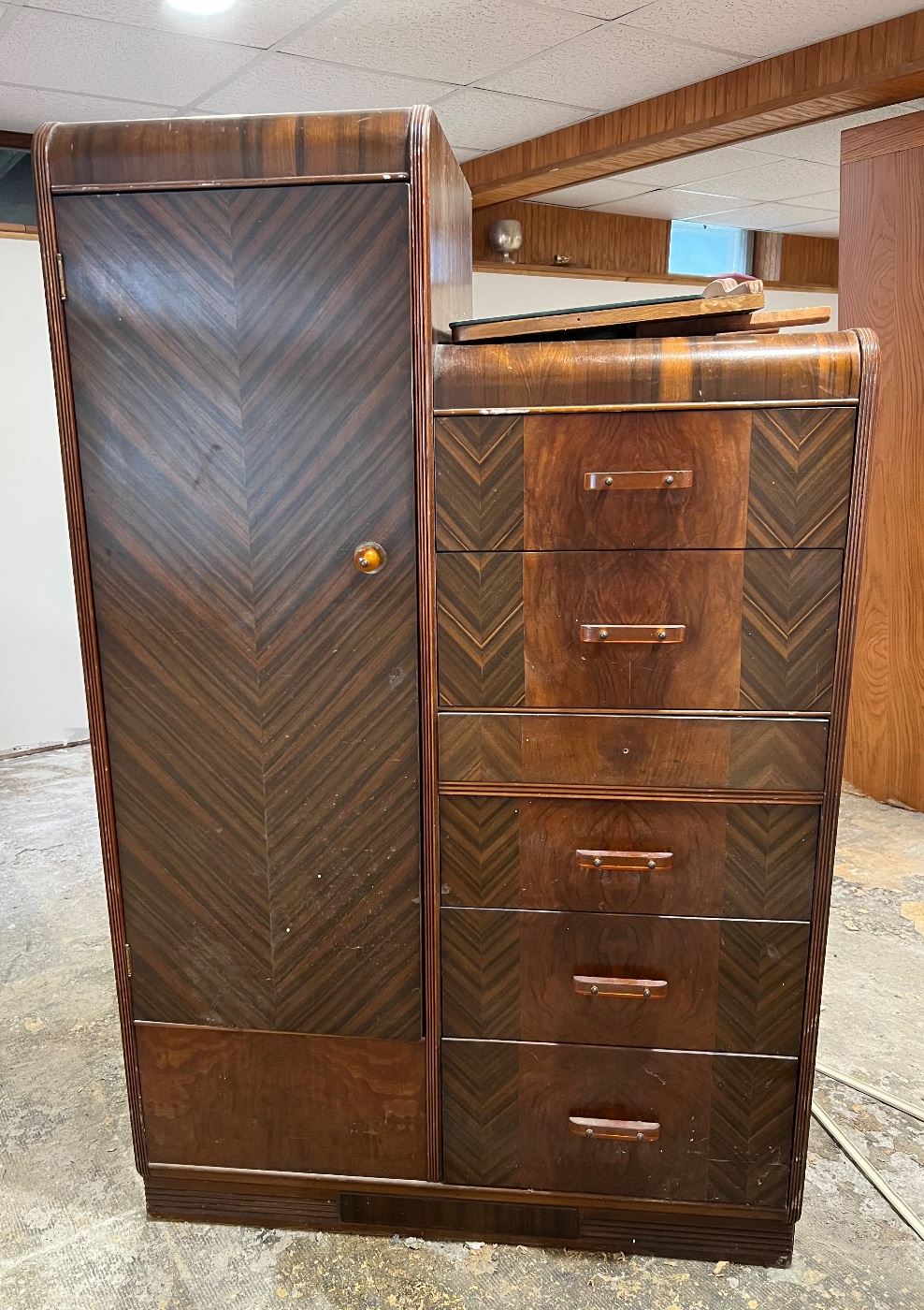 Spring Cleaning: Antiques & Collectibles Sale starts on 5/5/2023