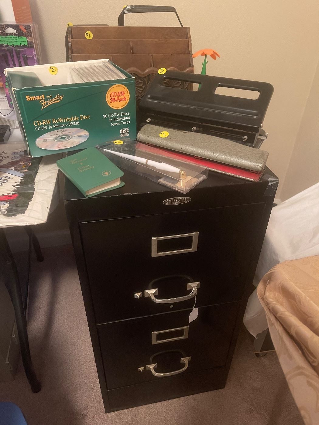 ESTATE SALE - COLLECTIBLES, ANTIQUES, ENTIRE... starts on 4/21/2023