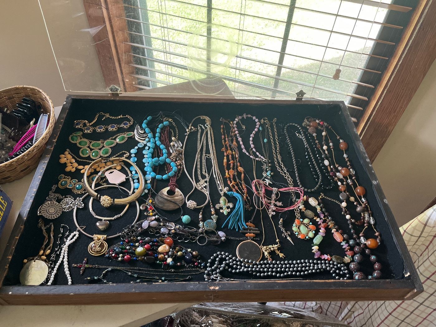 Estate/ Garage sale ( indoor and outdoor) starts on 5/6/2023