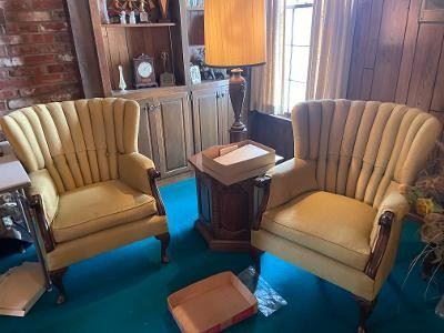 vintage mid century time capsule home starts on 4/29/2023