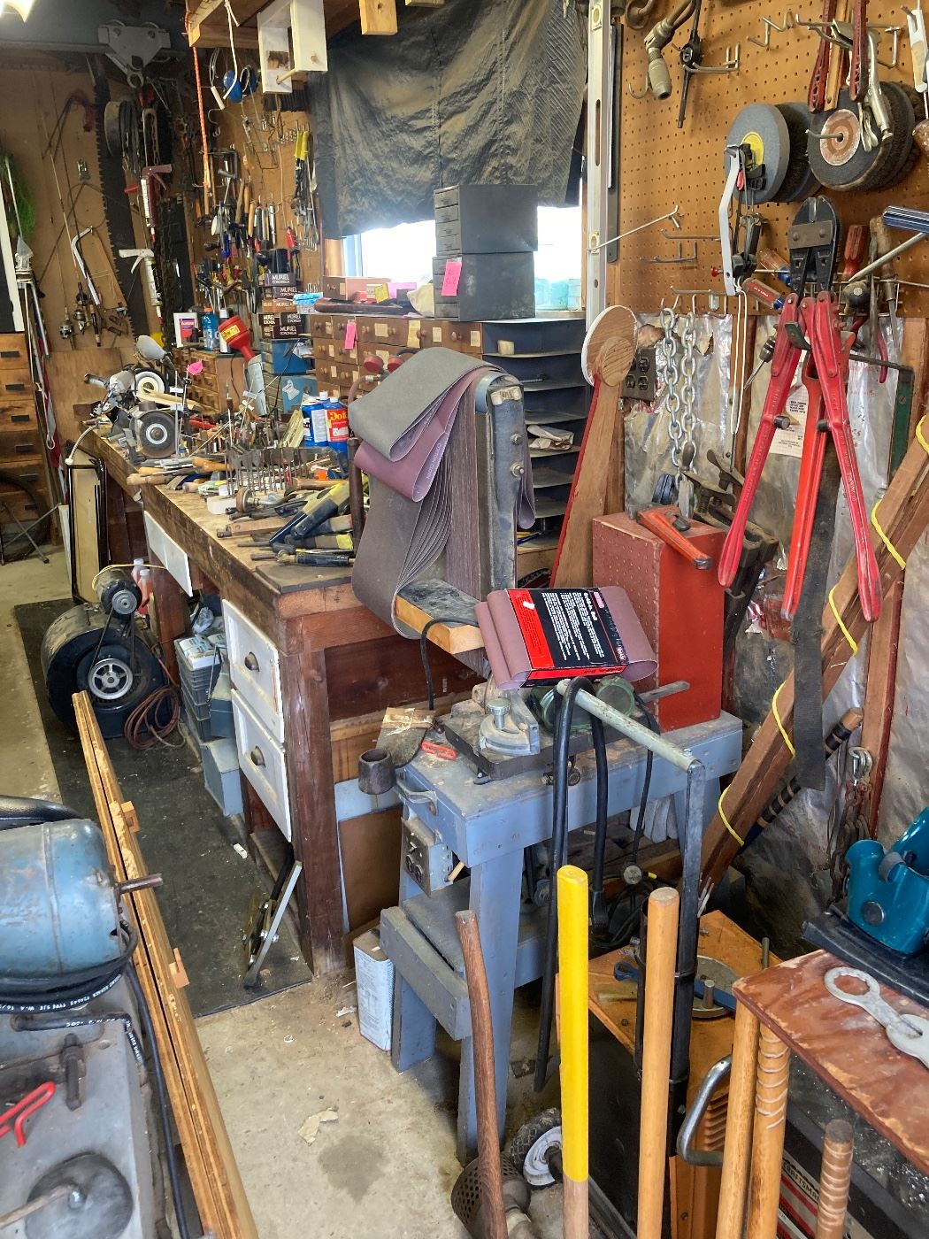 TOOLS 60 year collection DEER trophies loaded starts on 4/29/2023