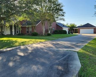 Westhoff, TX Estate Sales around 77994