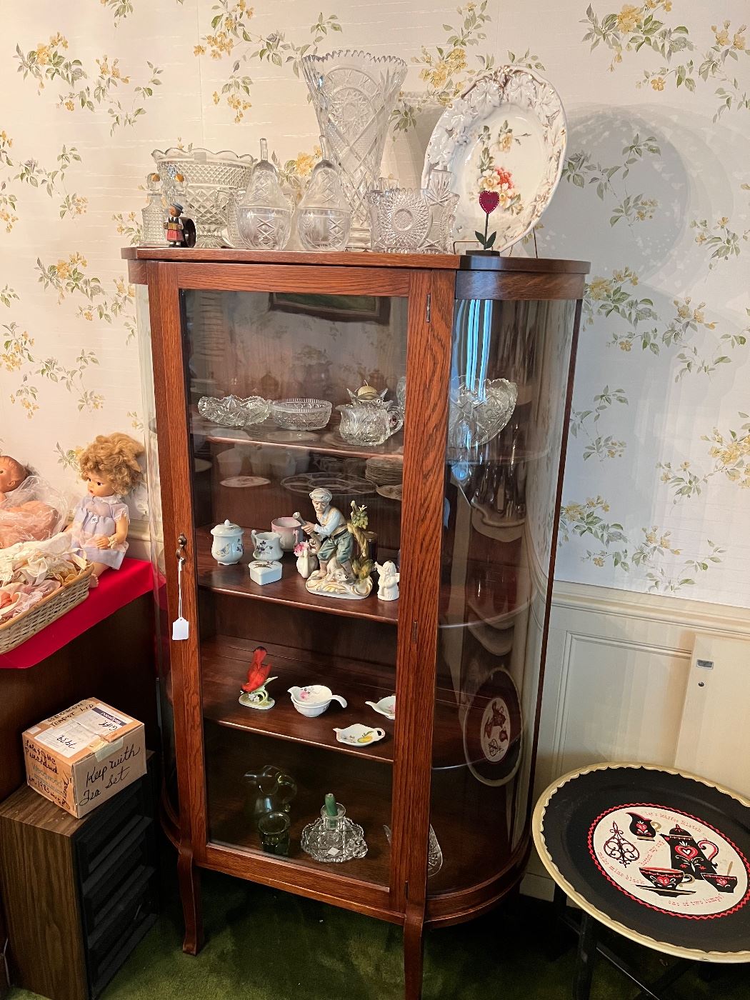 Estate Full of Beautiful Antiques & Vintage... starts on 5/18/2023