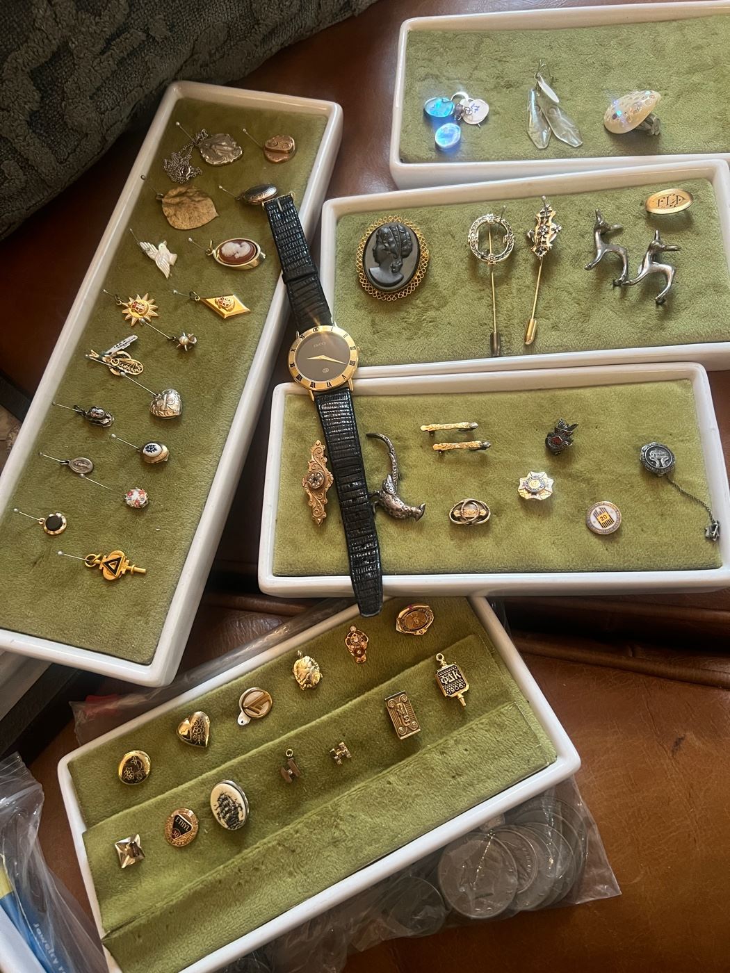 Sisters Clean out Sale in New Orleans, LA starts on 5/20/2023