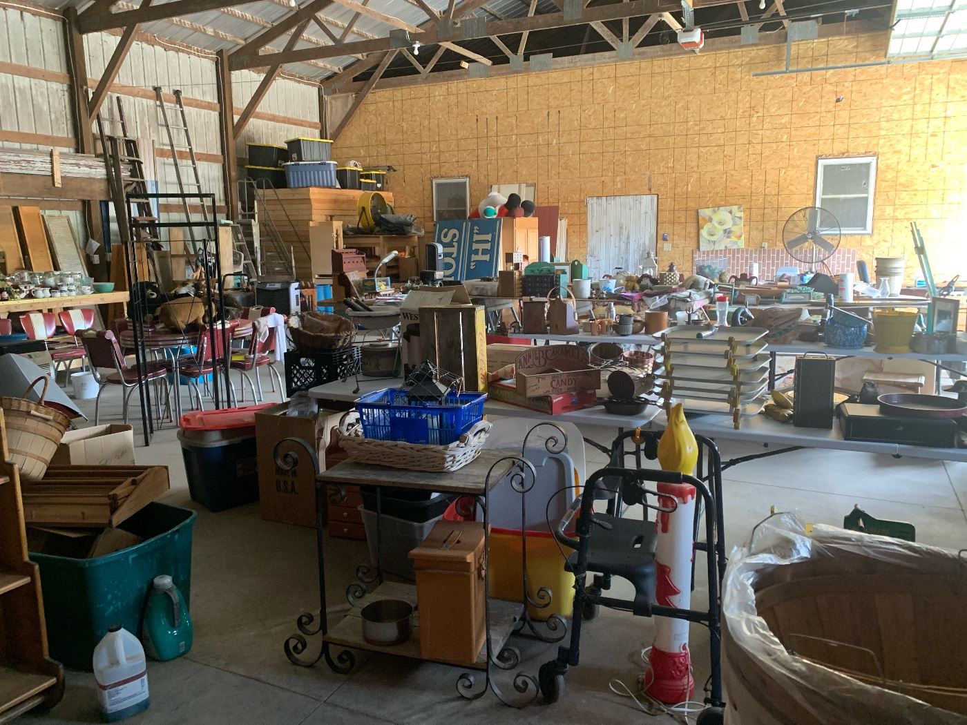 Fort Atkinson Barn Sale starts on 5/20/2023