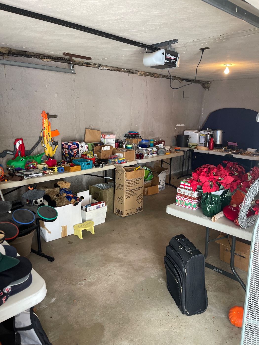 Home Clean Out Sale in Westport, CT starts on 5/20/2023