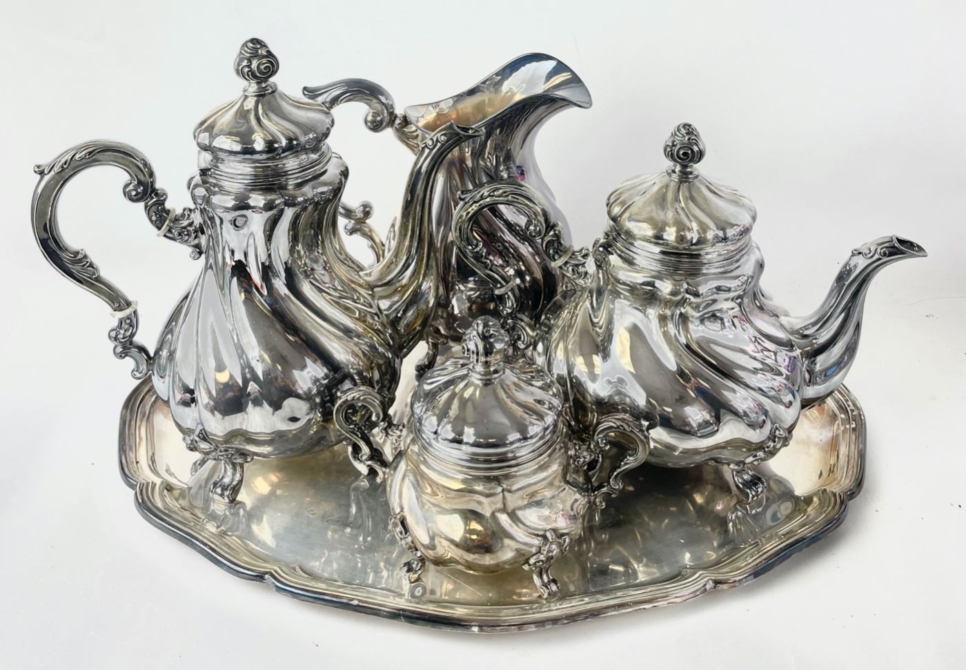 Ararity Auctions Weekly Weird Treasure Sale! starts on 5/16/2023