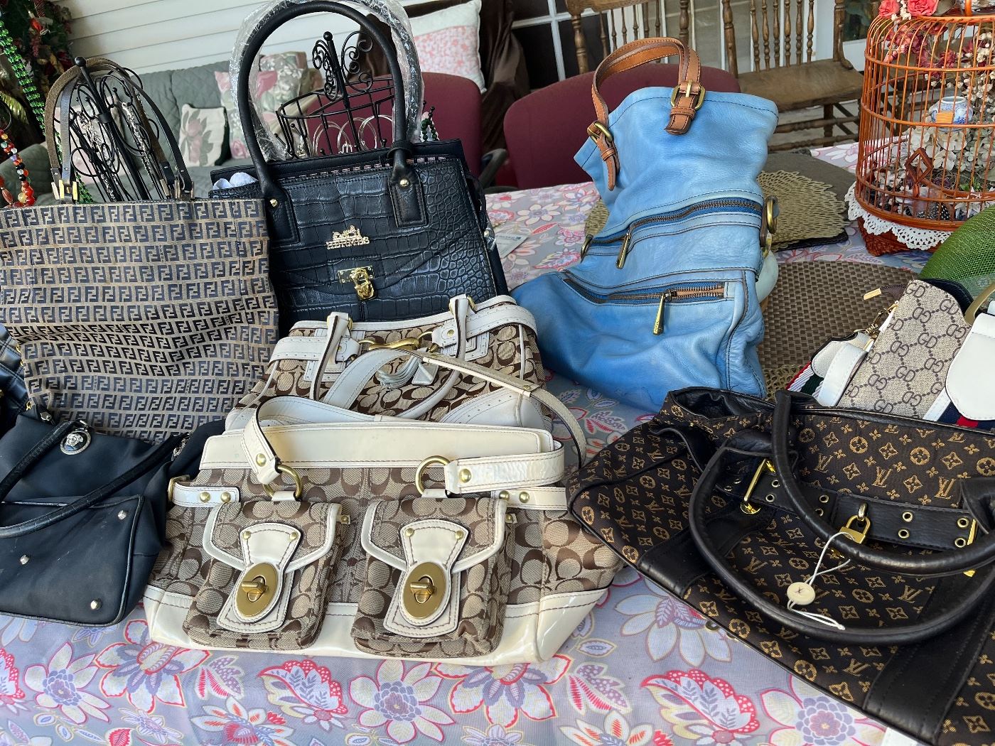 AP Vintage and Fabulous Hot Stuff !! starts on 5/20/2023