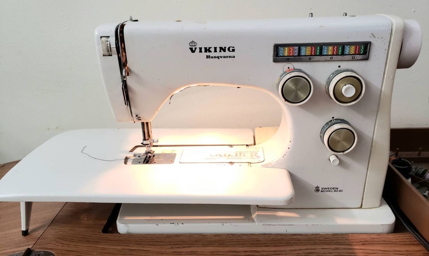 DIECAST CARS/AIRPLANES, ELNA SERGER/SEWING,... starts on 5/18/2023