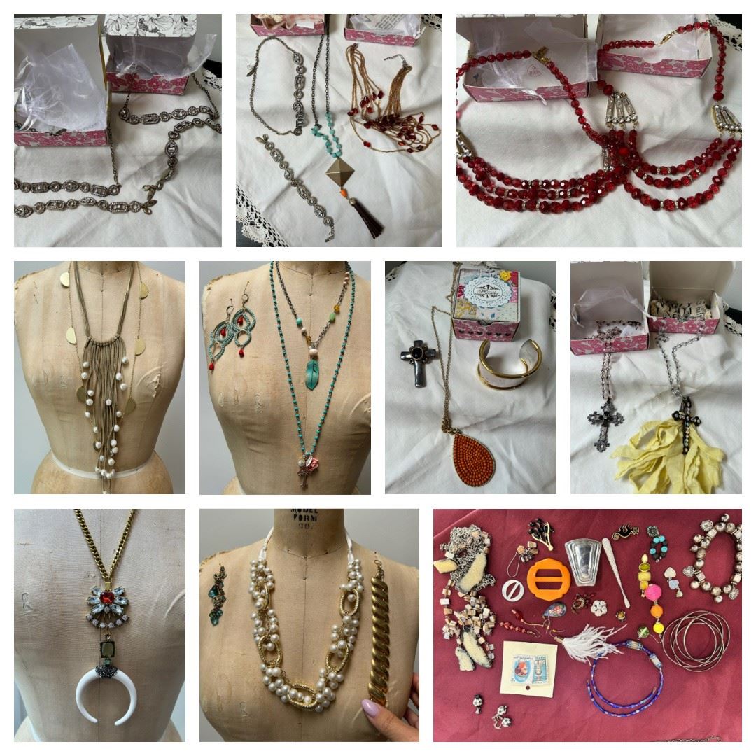 This Ones for the Girls!!! Fun Accessories... starts on 5/25/2023