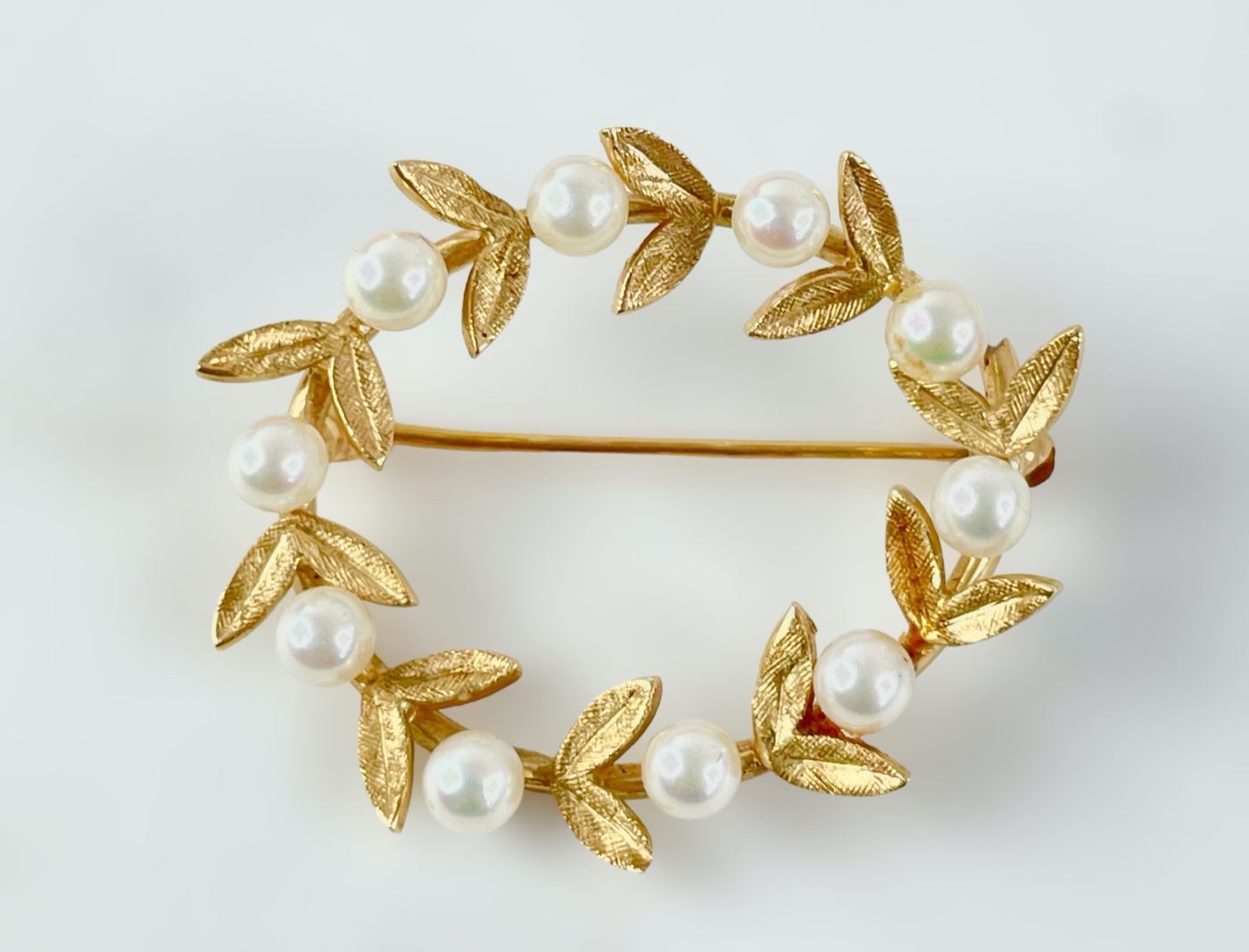 Ararity Auctions Weekly Weird Treasure Sale starts on 5/30/2023