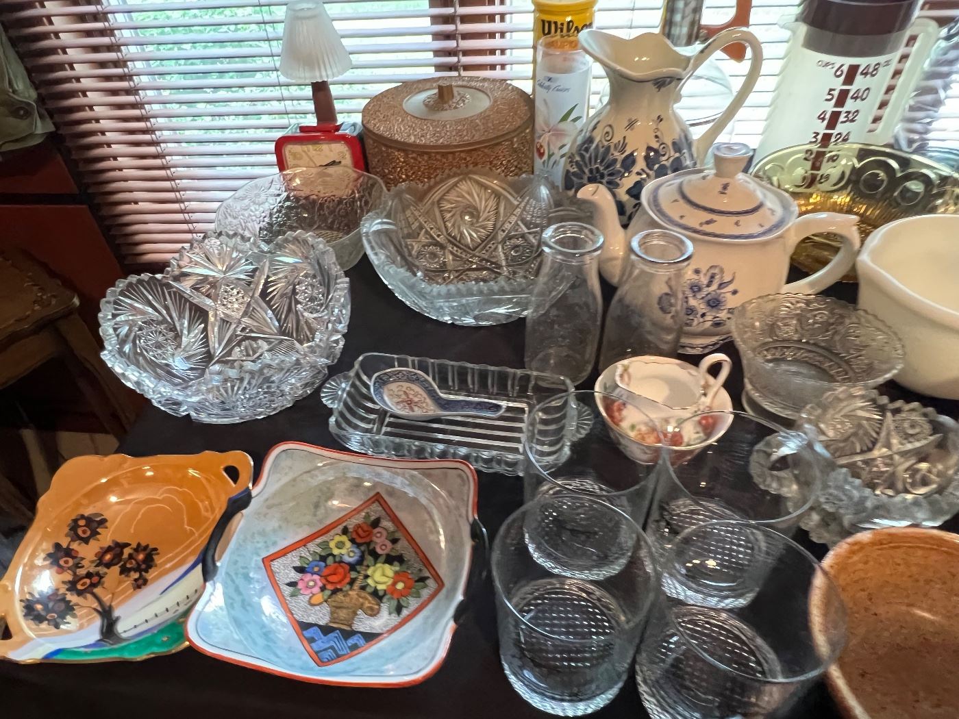 BEAUTIFUL MINNEAPOLIS ESTATE SALE in Minneapolis, MN starts on 6/10/2023