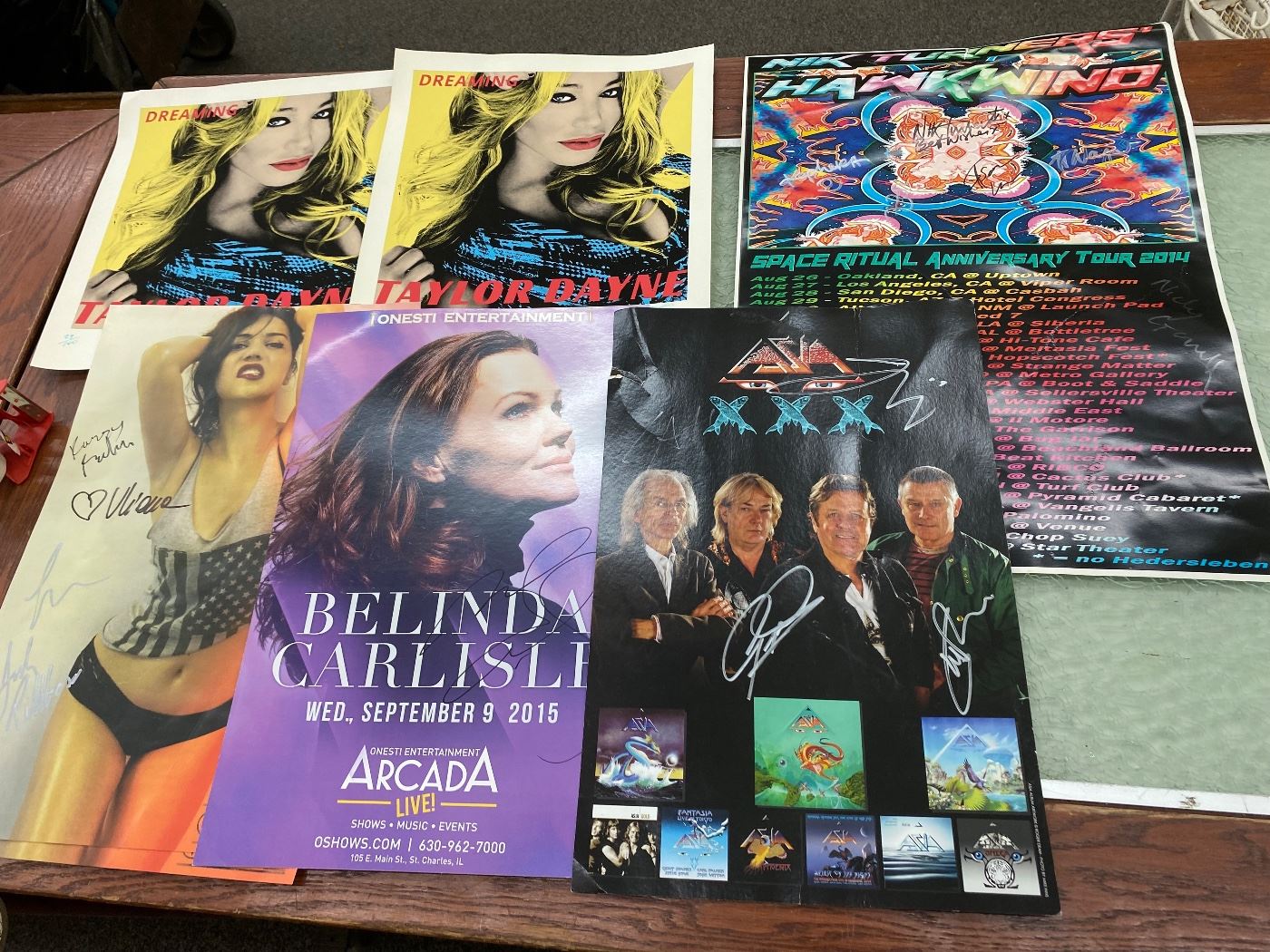 Estate / Rock Memorabilia Auction in Carol Stream, IL starts on 6/11/2023