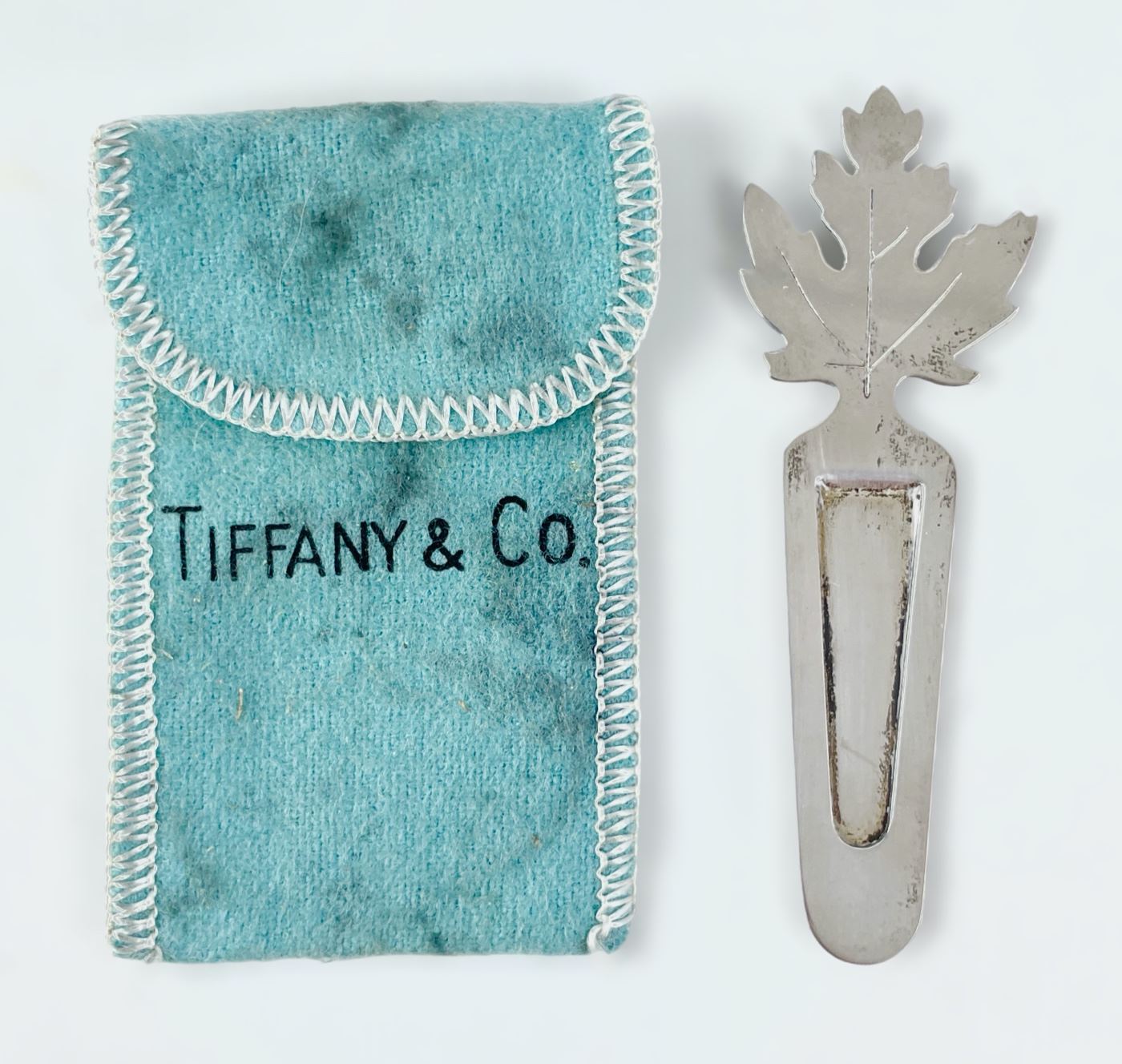 Ararity Auctions Weekly Weird Treasure Sale! starts on 6/6/2023