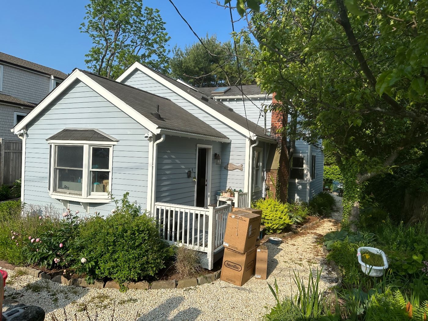 Beach Cottage Terrain Estate Sale in Westport, CT starts on 6/10/2023