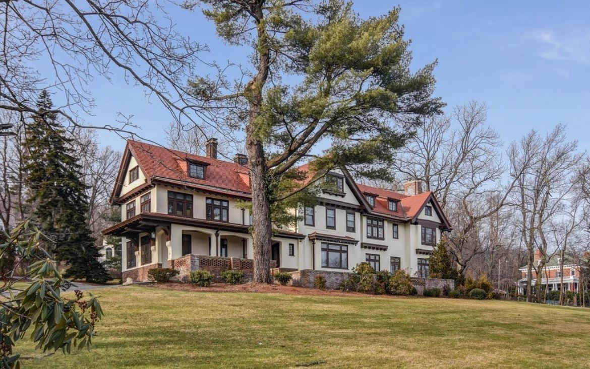 Montclair Mansion - FINE ART - Furniture... starts on 6/17/2023