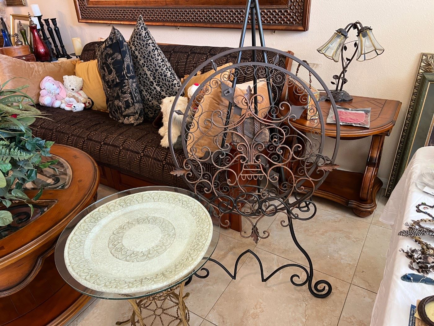 Estate Sale Estrella Court in New Port Richey, FL starts on 6/16/2023