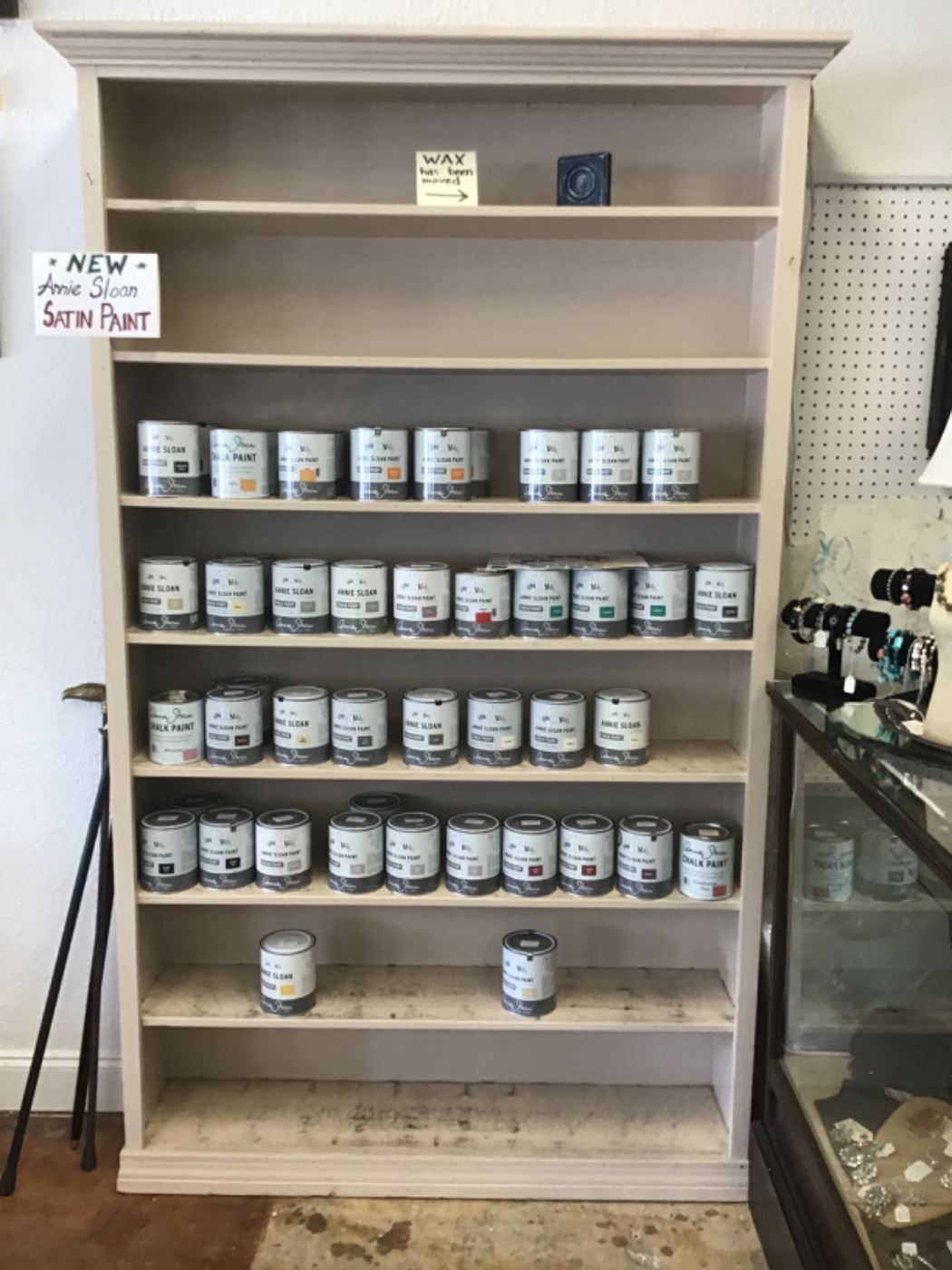 Antiques Vintage Gift Store Liquidation starts on 6/22/2023