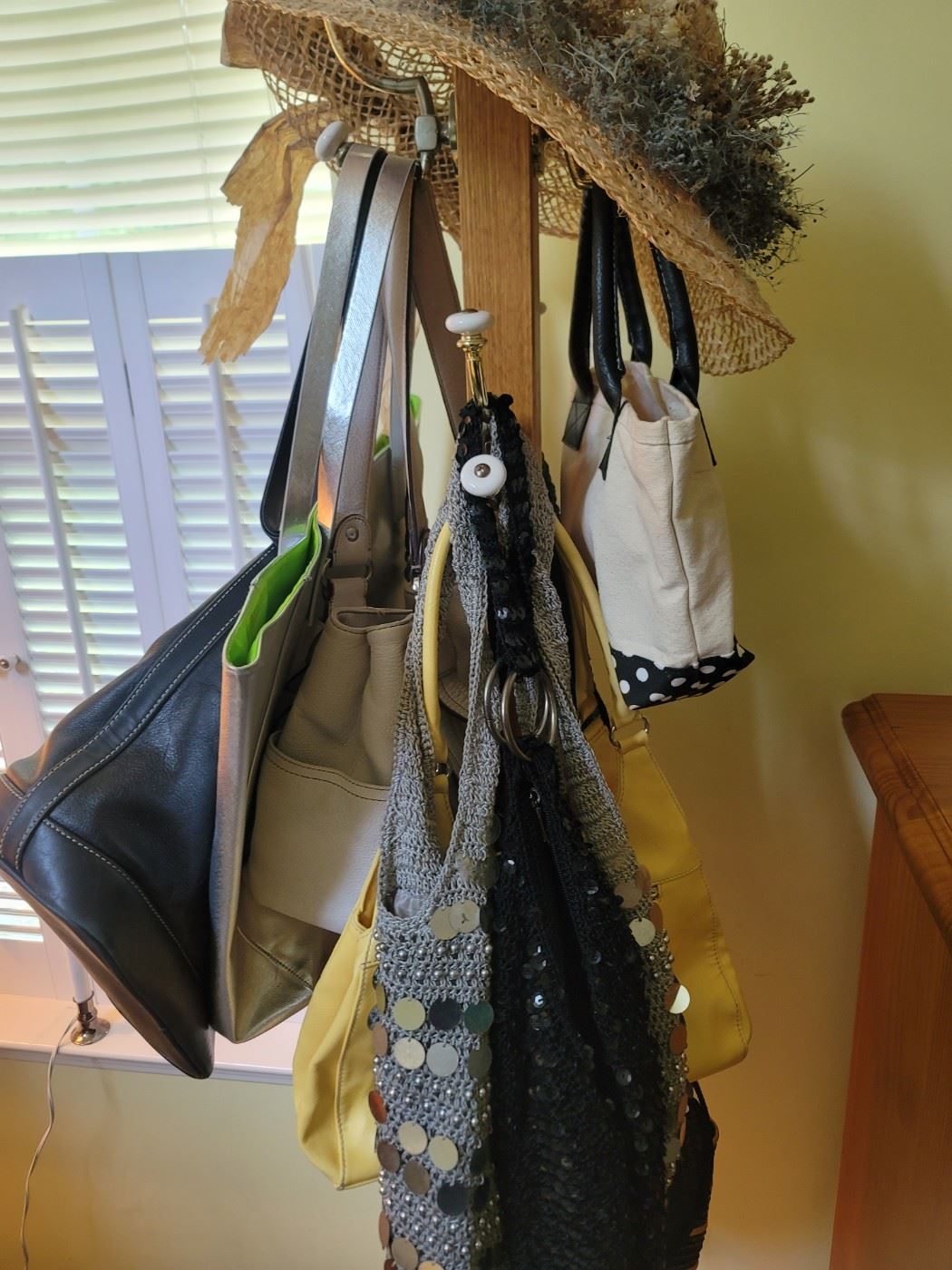 Renaissance Estate Sales Country Galore starts on 6/30/2023