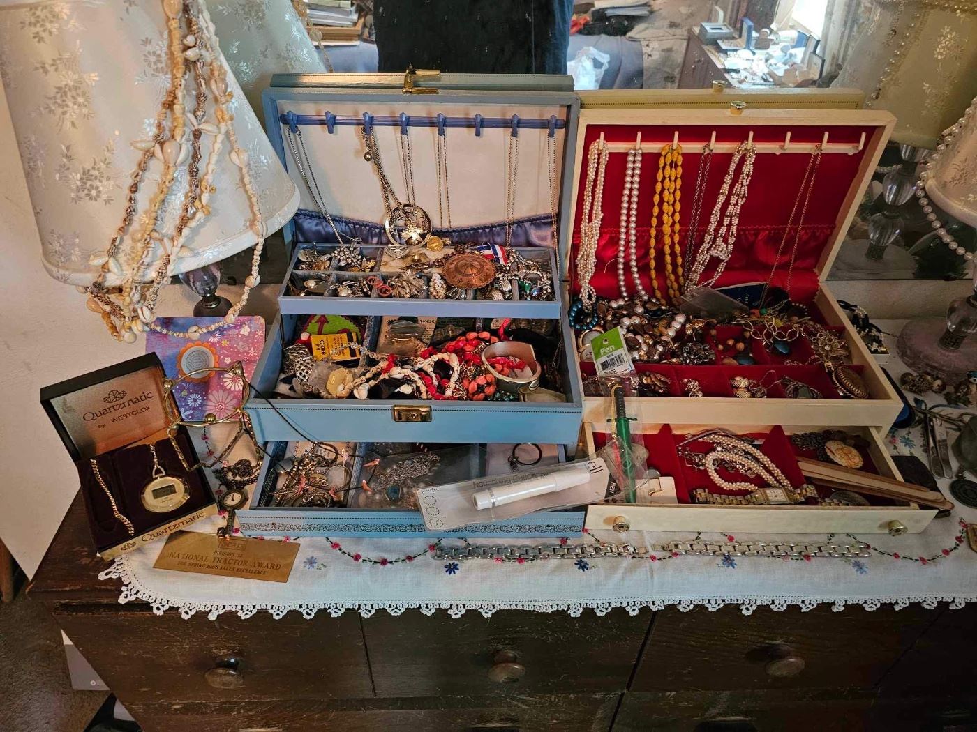 Vintage Time Capsule!!! North of Pennfield... starts on 6/29/2023