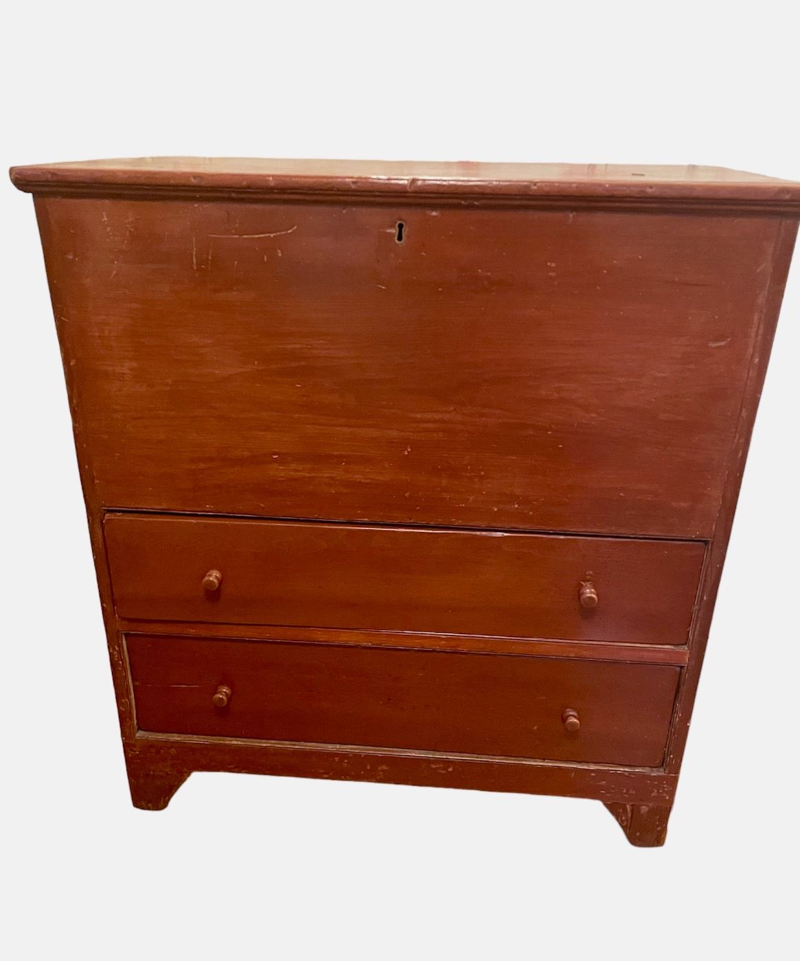 Silver Lake Estate Sale starts on 7/8/2023