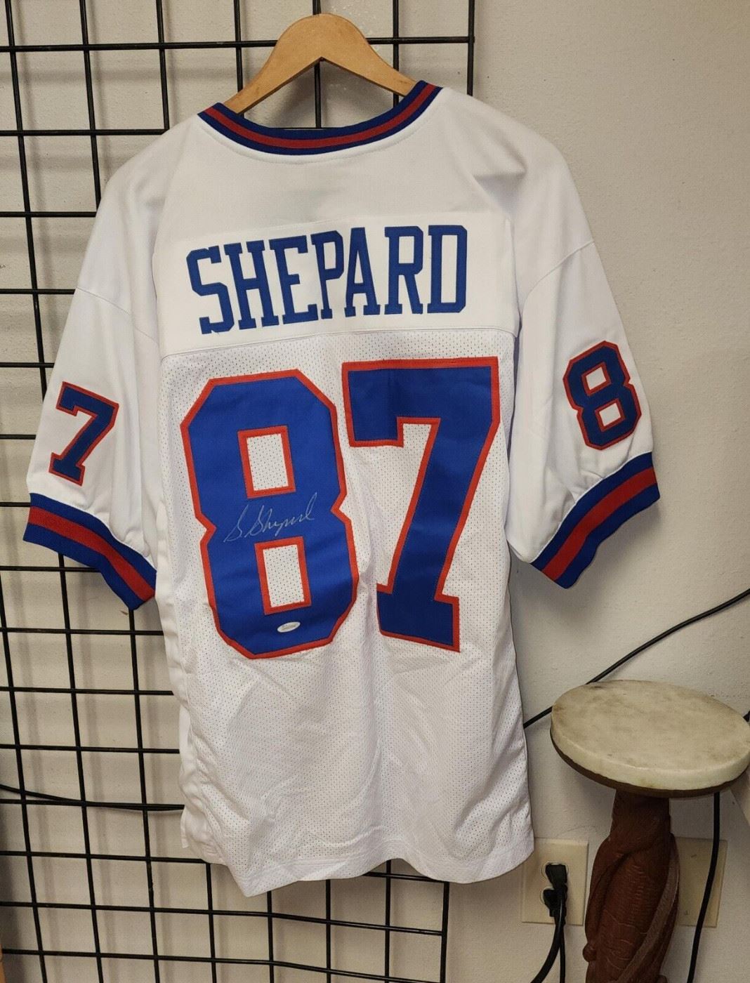 Monday Night Estate Auction Ending by Ages... starts on 7/6/2023