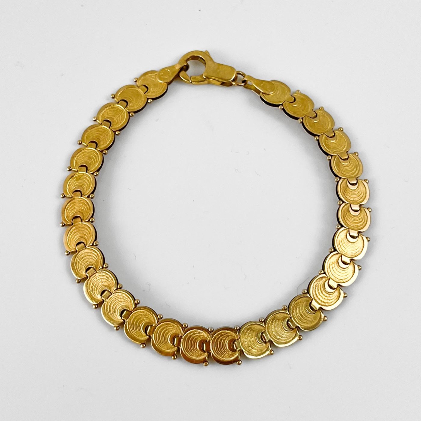 Ararity Auctions Weekly Weird Treasure Sale! starts on 7/6/2023