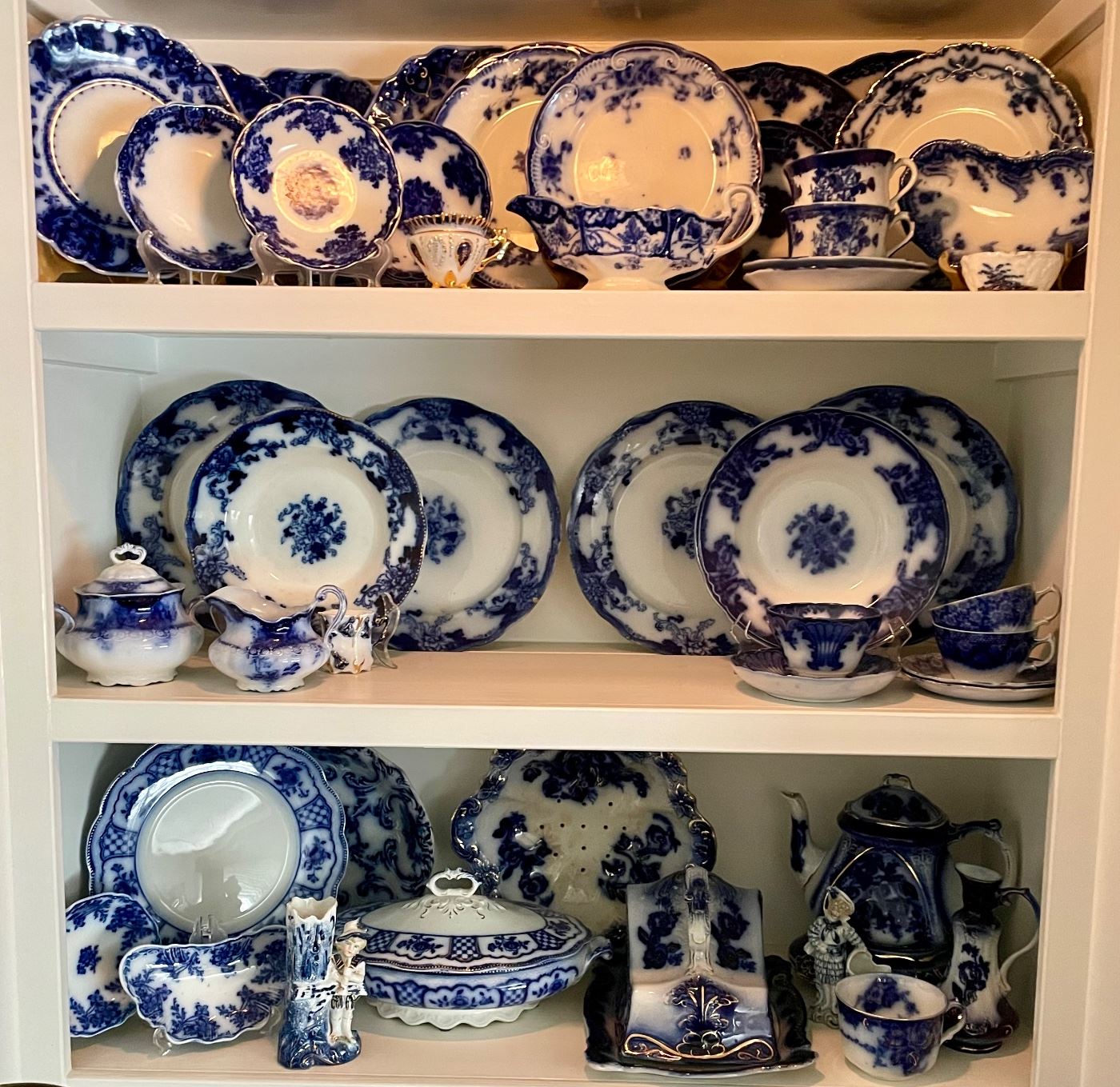 Antique Dealer Collection- Flow Blue, Nippon,... starts on 7/28/2023
