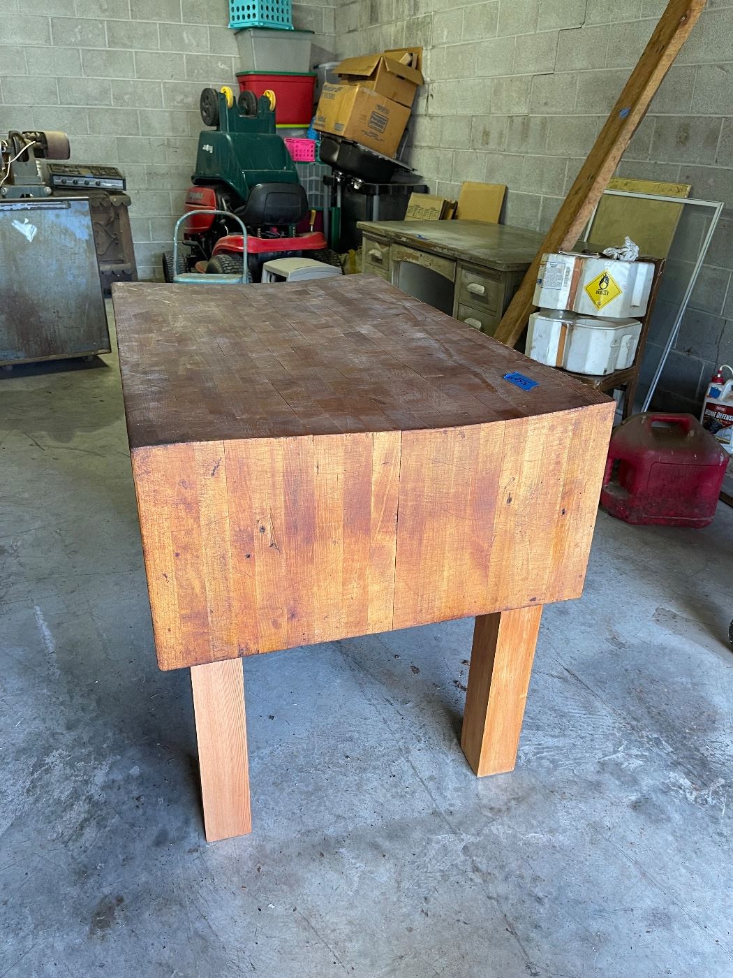 Living Estate Sale by The Junque Ladies starts on 7/13/2023