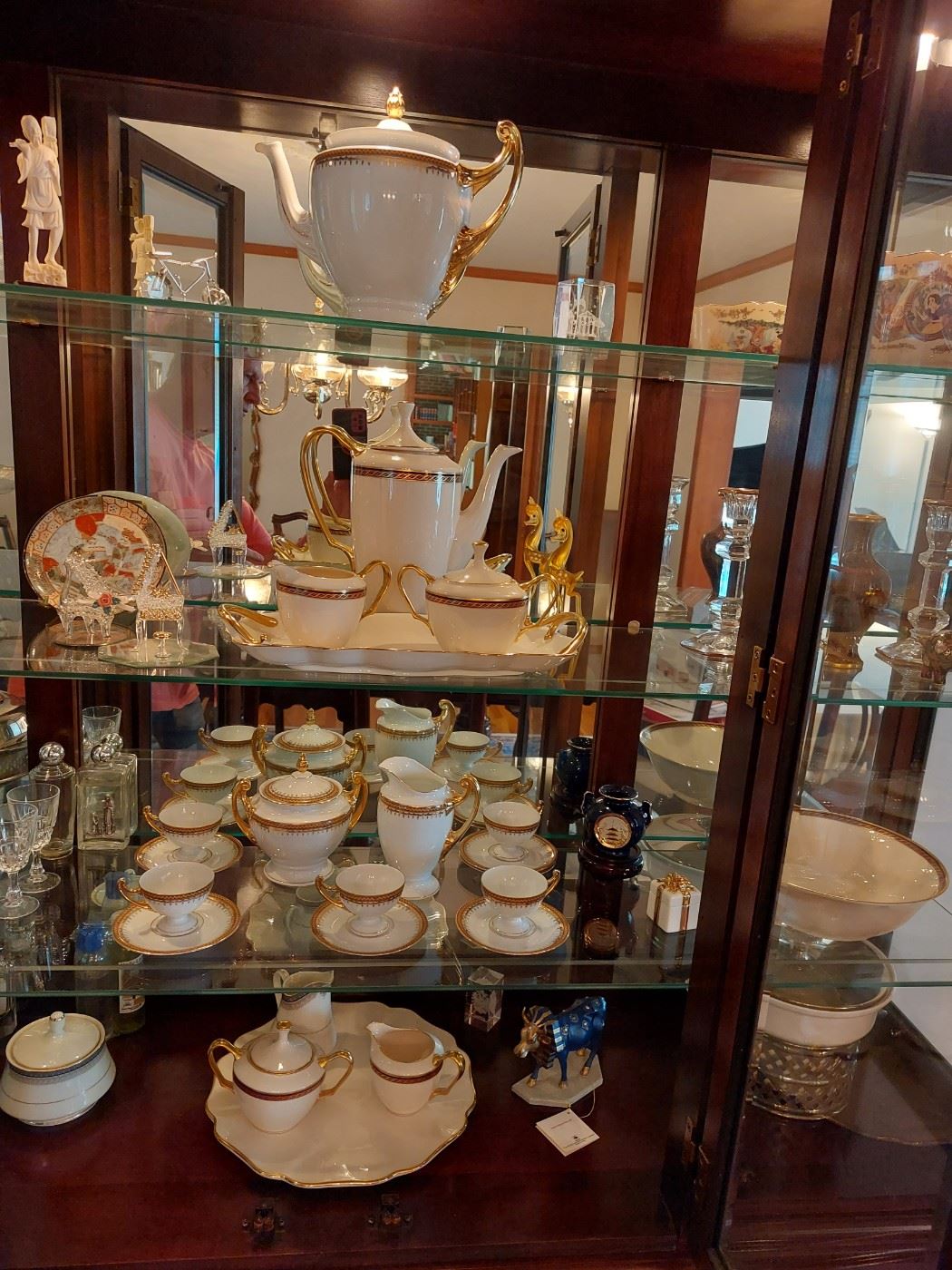 THE DOCTORS HOUSE PRISTINE ITEMS FROM AROUND... starts on 7/14/2023