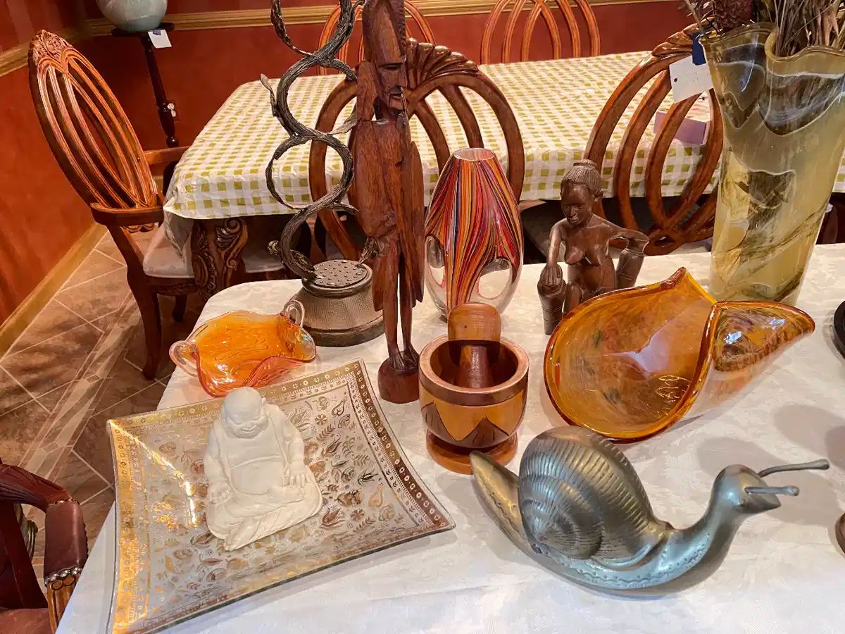 Memories Estate Sale In Monroe NJ in Monroe Township, NJ starts on 8/25 ...