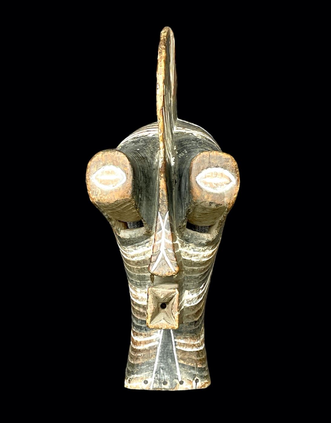 Ararity Auctions African Art Sale in Lorton, VA starts on 7/16/2023