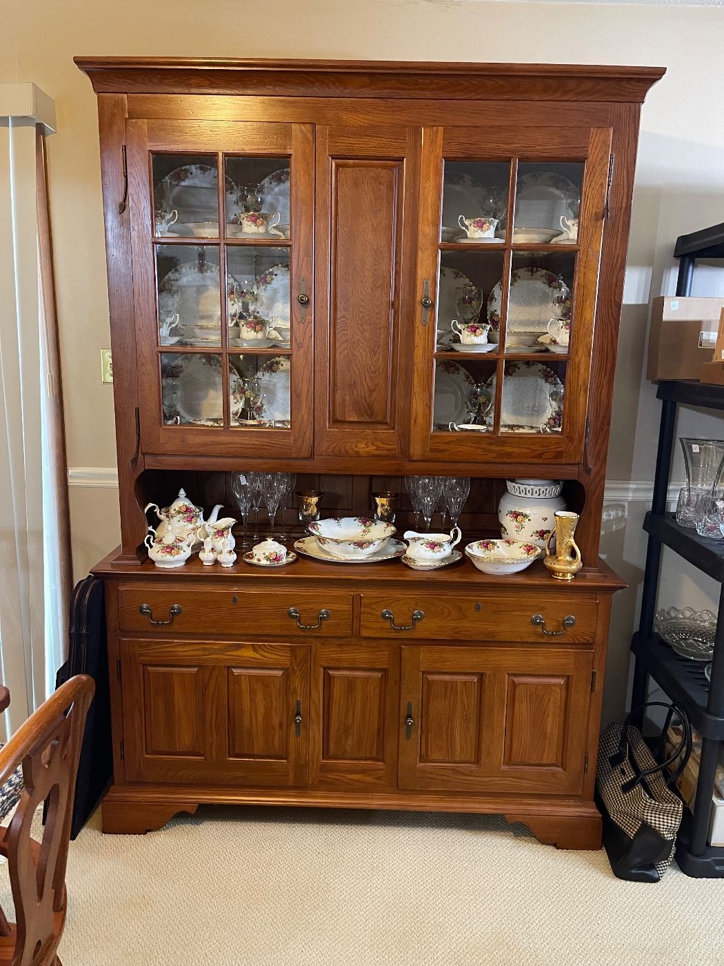 Living Estate Sale by The Junque Ladies starts on 7/27/2023