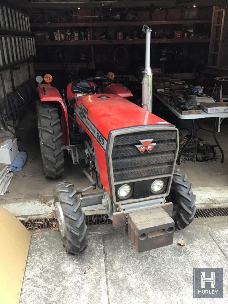 Shop equipment & tools, Massey Fergusen tractor+! starts on 7/26/2023