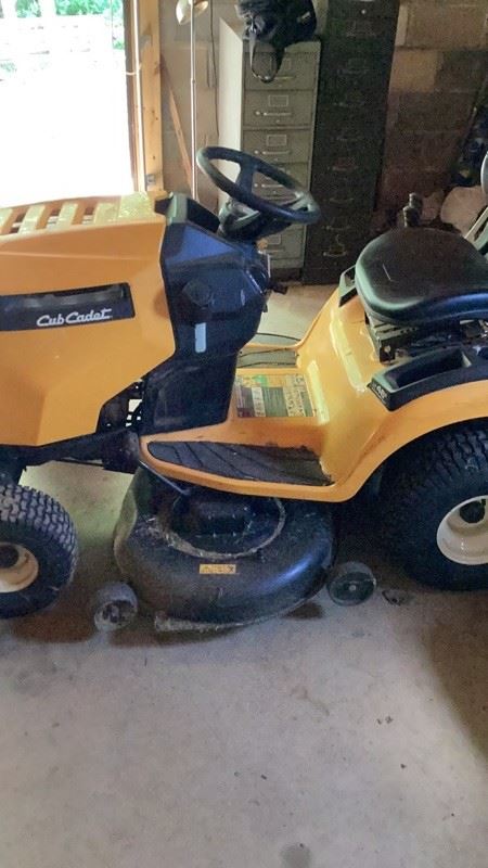 Estate Auction for (deceased, name withheld)... starts on 7/28/2023