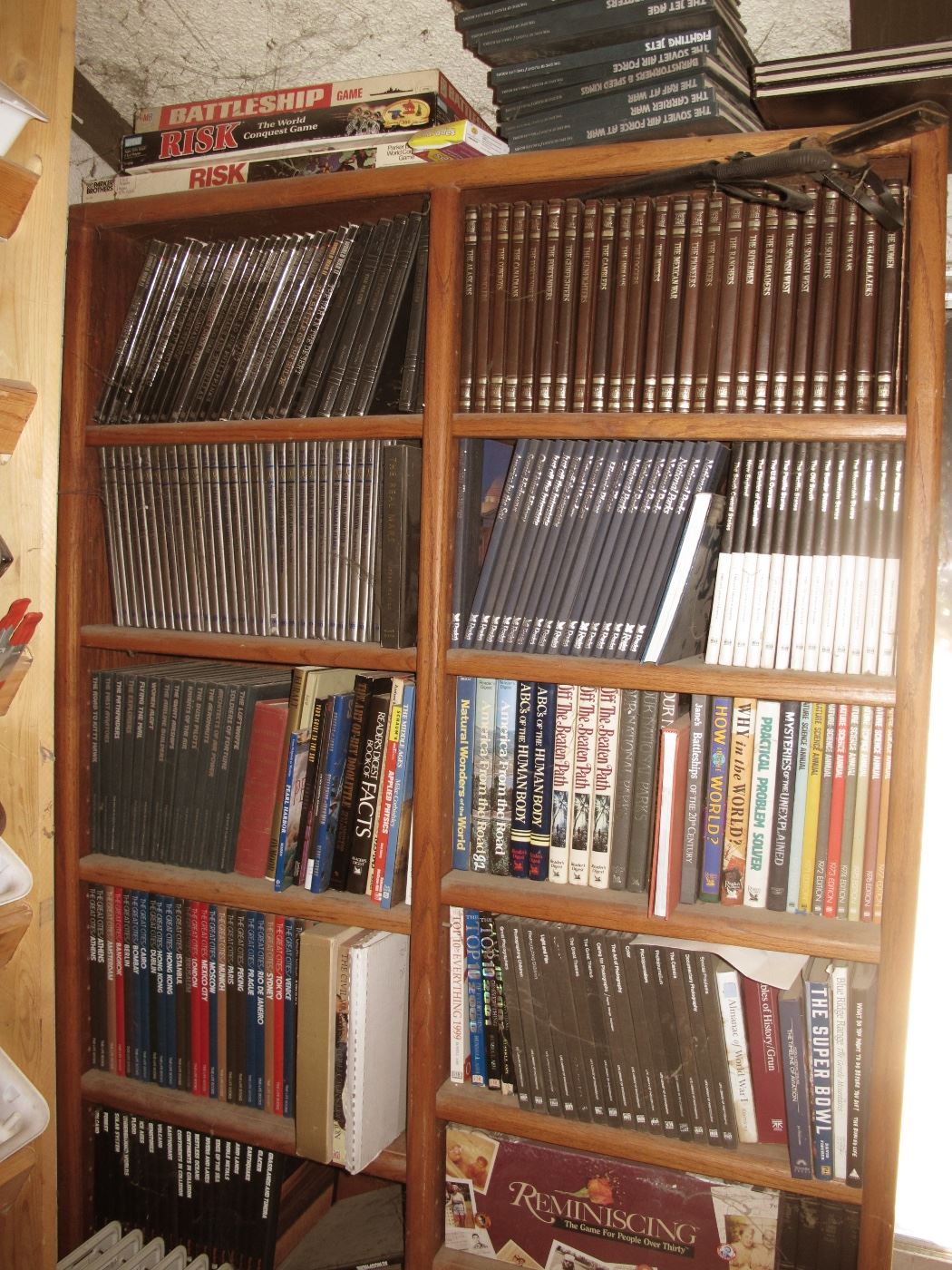 Menifee Fabulous Dirty Estate Sale starts on 8/3/2023