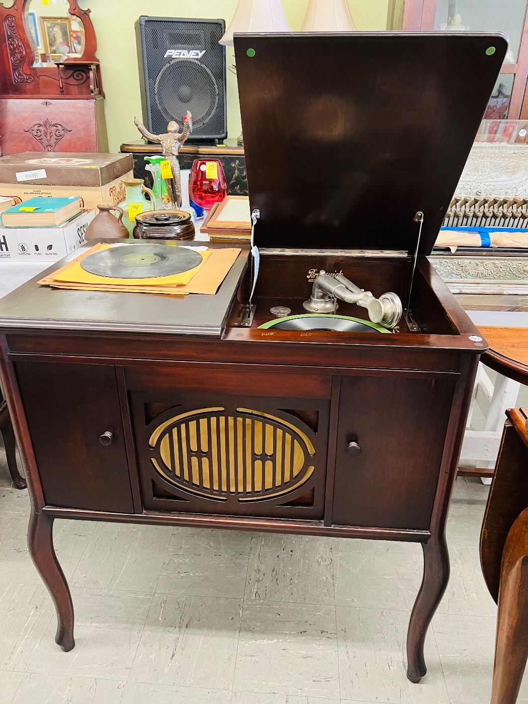 Discovery Auction! in Fort Walton Beach, FL starts on 8/6/2023