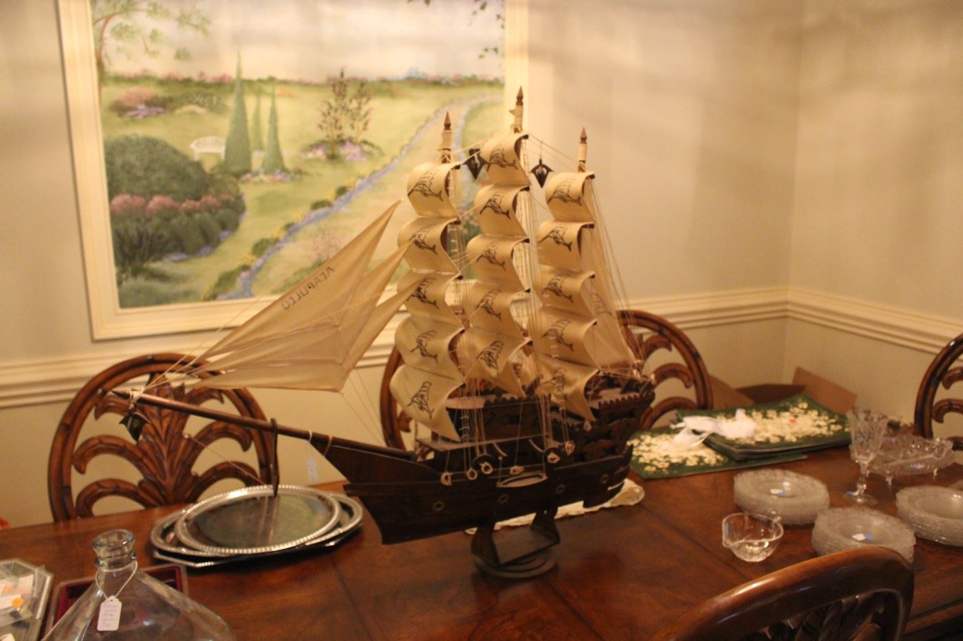 Nice East Memphis Estate Sale starts on 8/5/2023