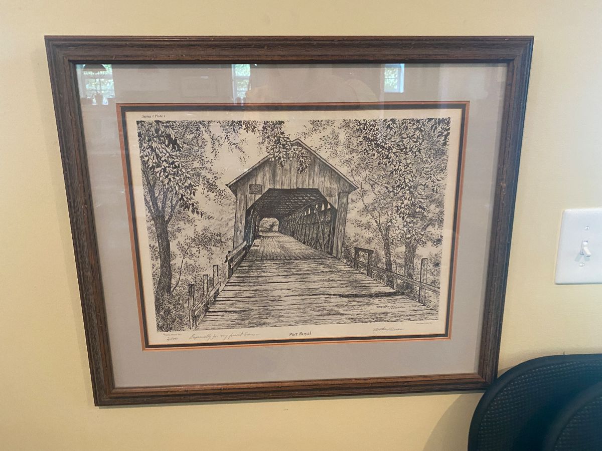 Centerville Sale - Artist Martha Hinson Collection starts on 9/14/2023