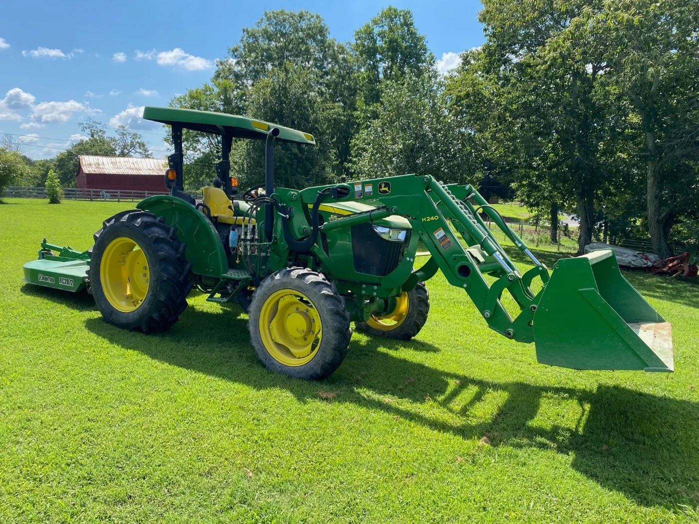 Estate Equipment Auction! Tractors, Trailer,... starts on 9/4/2023