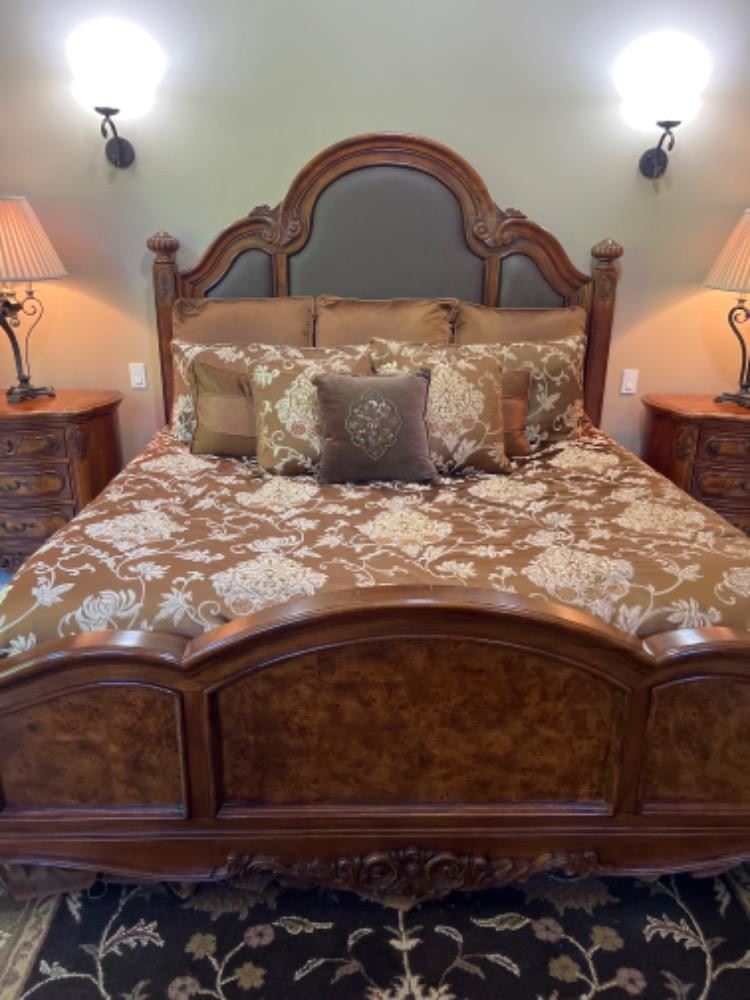 Closing Tonight @7pm! Bids Are Low on This... starts on 8/16/2023